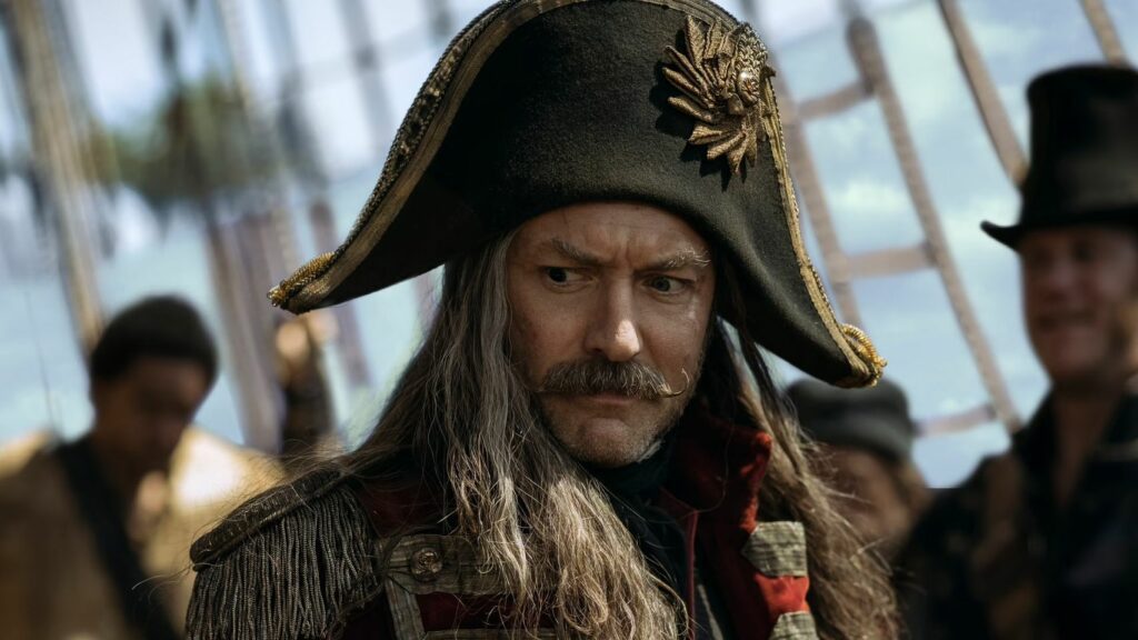 Peter Pan & Wendy: le clip dedicate a Capitan Uncino e Trilli - Thinkmovies