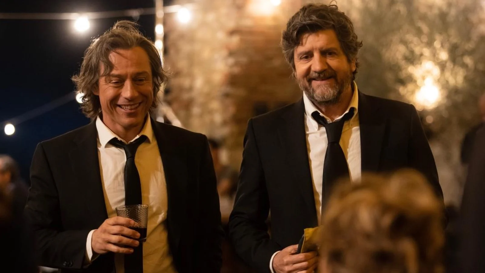 50 Km all’ora: la clip del film con Fabio De Luigi e Stefano Accorsi - Thinkmovies